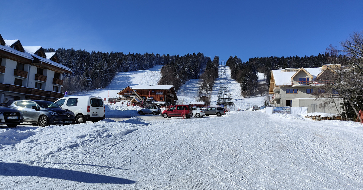 Savoie Grand Revard : Beau temps belle neige ️? | Skipass LIVE