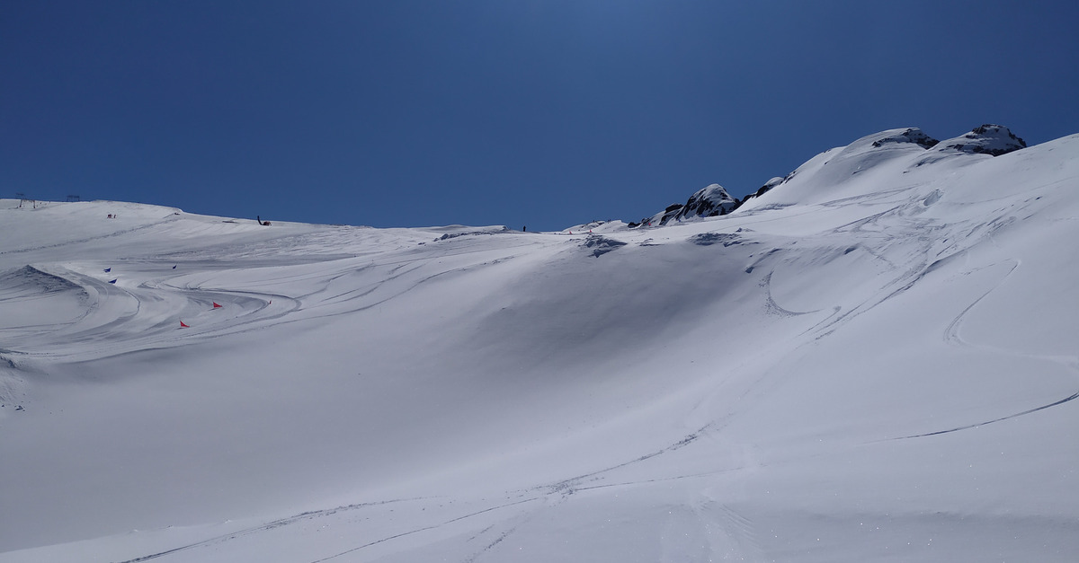 Les 2 Alpes : spring ski 3**** (vidéo)