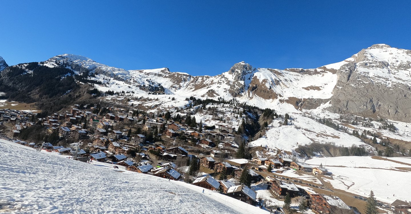 Févril est arrivé : vivement qu'il neige., Le Grand-Bornand le 3 ...
