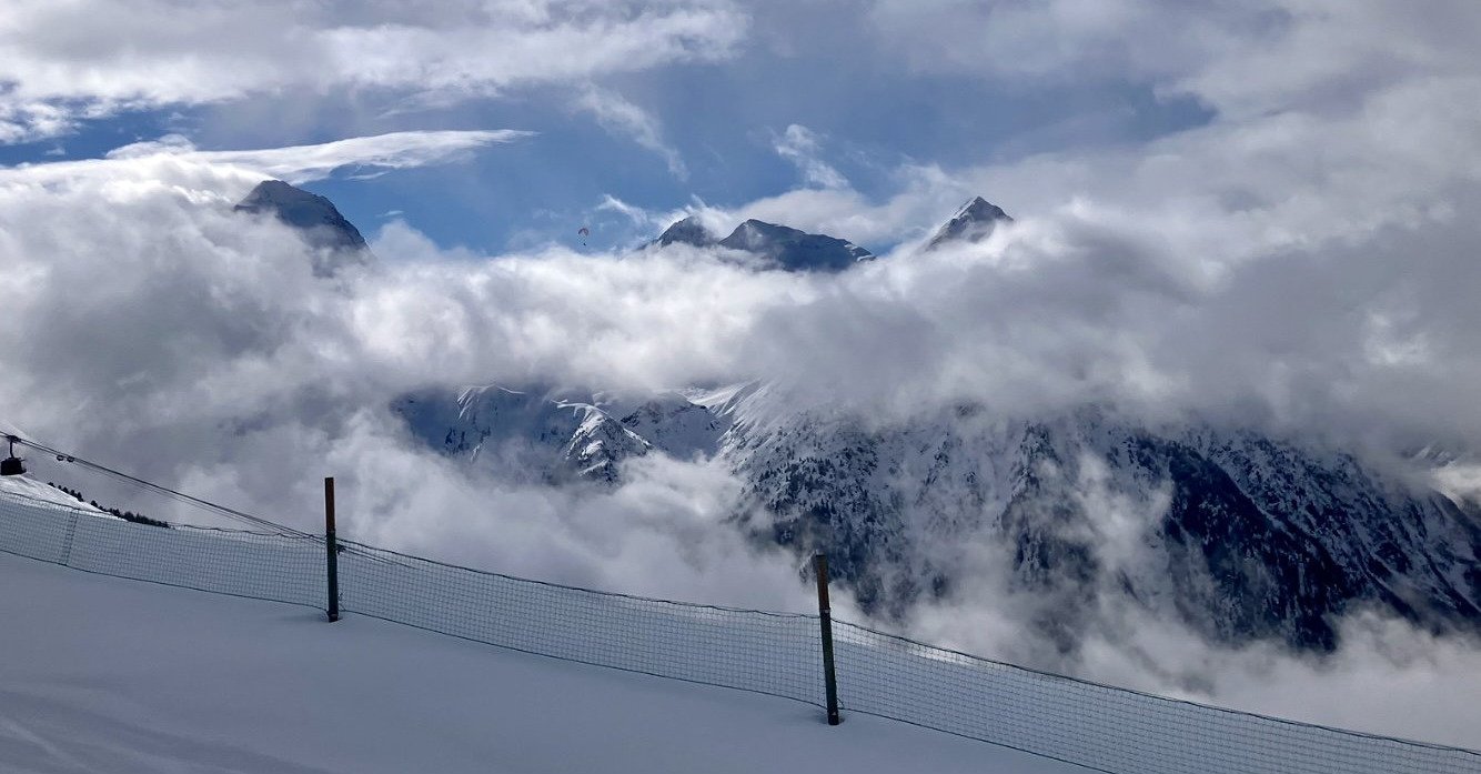 Peuff dans les nuages!, Les 2 Alpes le 6 février 2026 par Chris ...