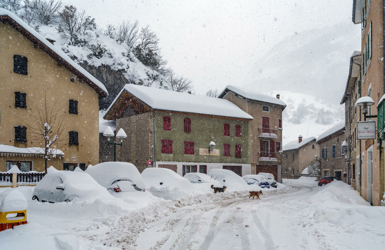 Flash Météo : Alerte NEIGE, 70 cm attendus d'ici mardi