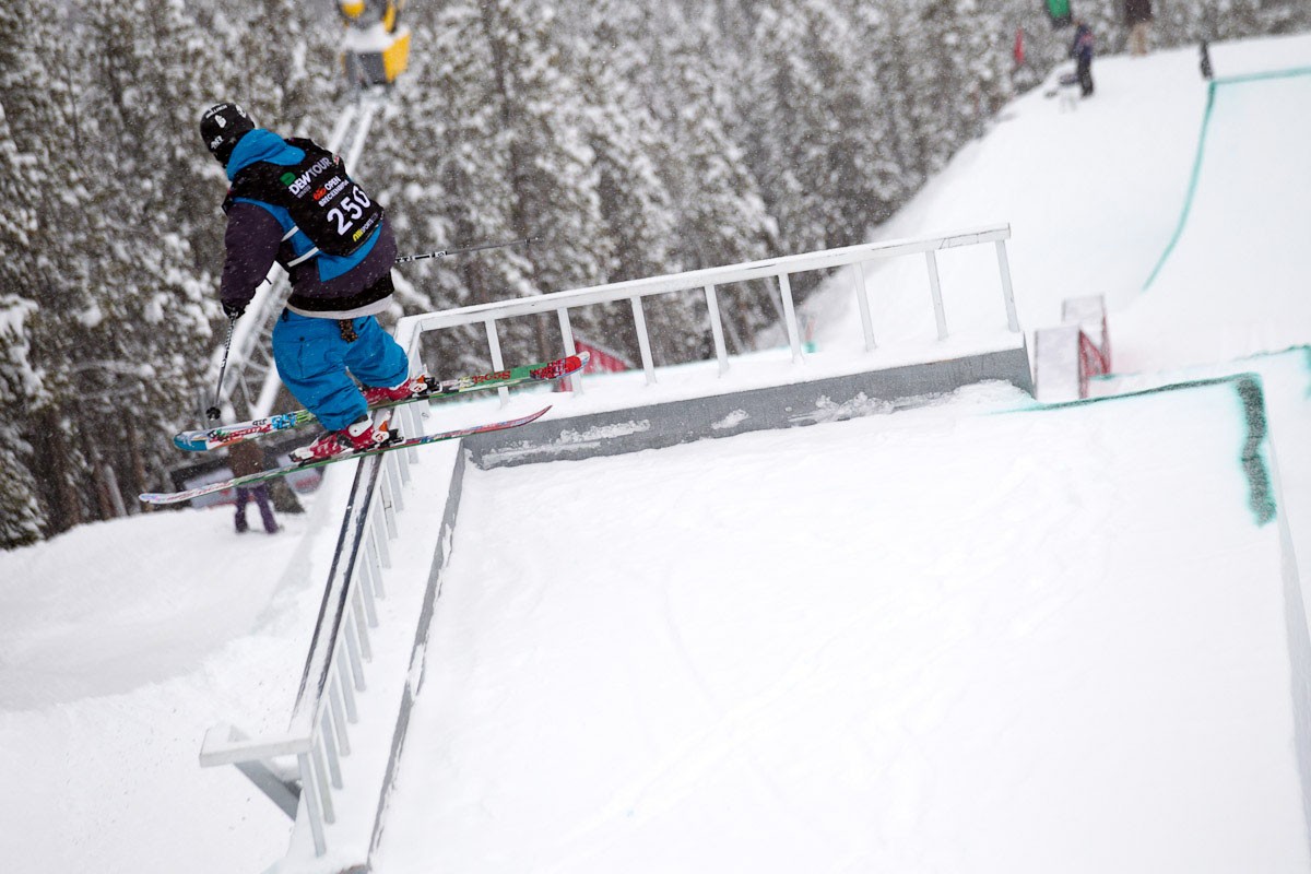 After i learned how to do rails. : r/skiing